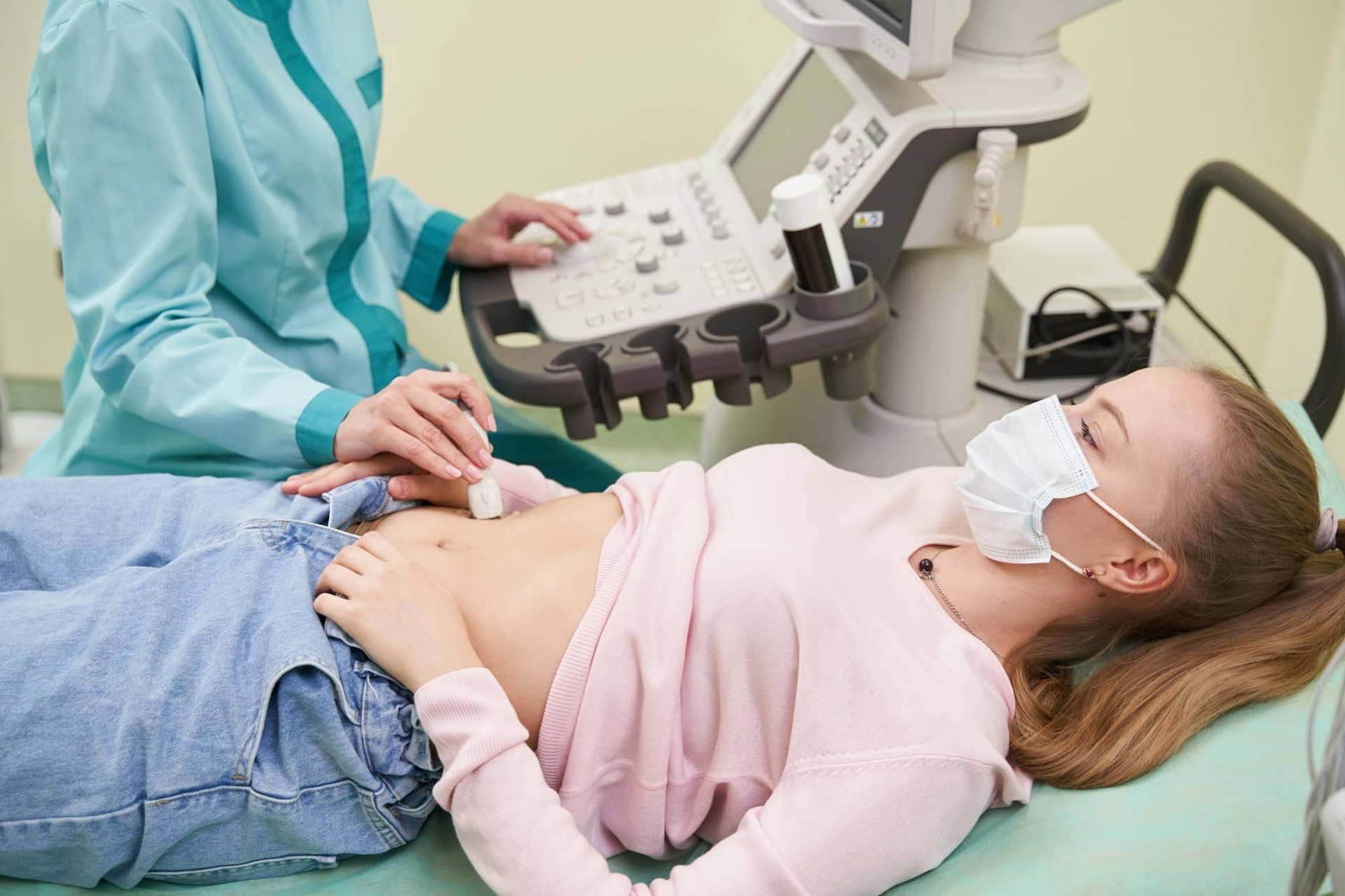 La cyprine décryptée : Importance et rôle dans la santé féminine - Le Fada
